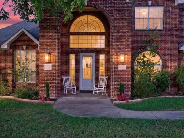 135 Kirkpatrick Rd, Ennis, TX 75119