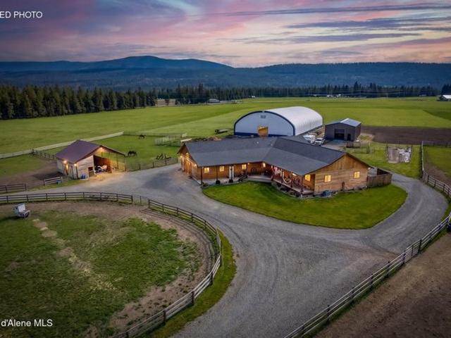 135 Honeysuckle Rd, Bonners Ferry, ID 83805