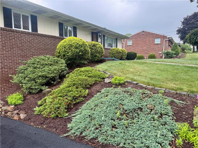 135 Hampton Ct