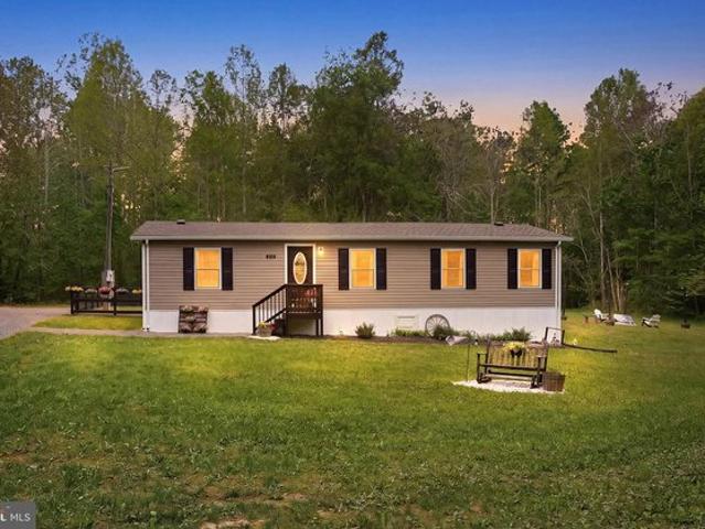 135 Heavenly Dove Dr, Mineral, VA 23117