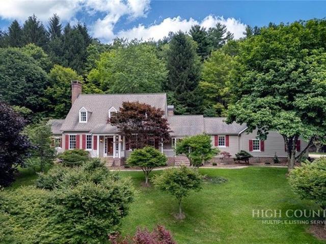 135 Heritage Dr, Boone, NC 28607