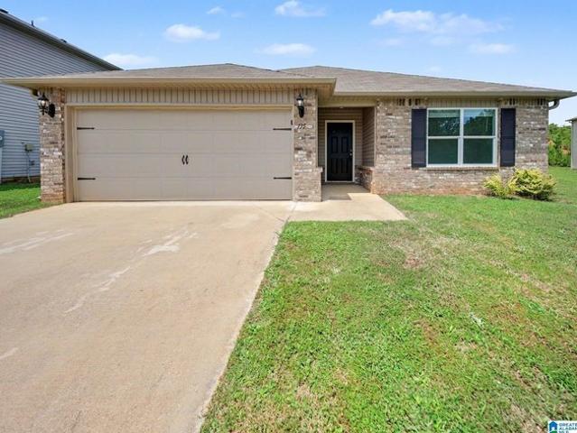 135 Hunters Cv, Odenville, AL 35120