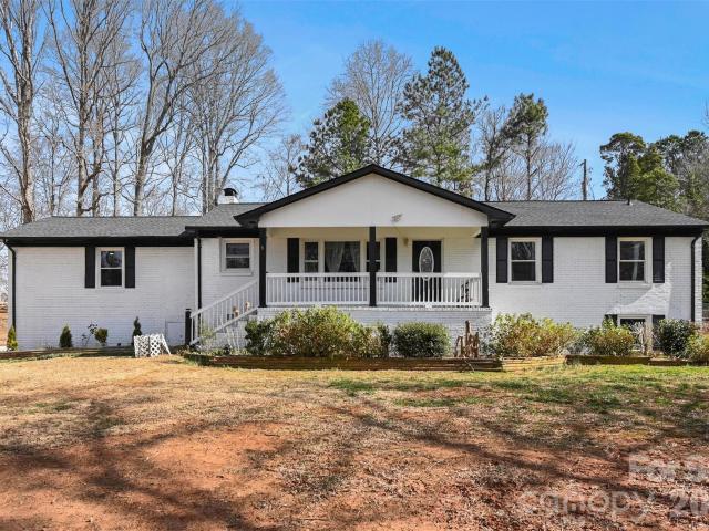 135 Old Gregory Lane