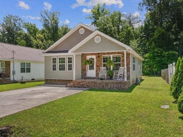 135 Lillian Dr, Dalton, GA 30720