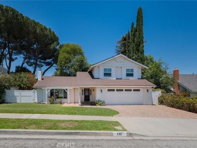 135 Lupe Ave, Newbury Park, CA 91320