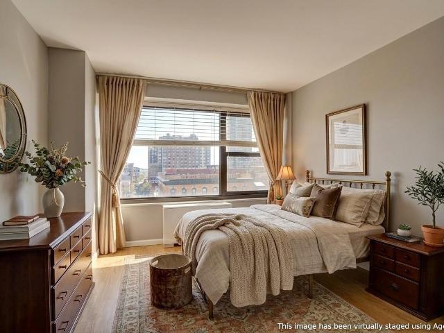 135 Montgomery St # 8 E1