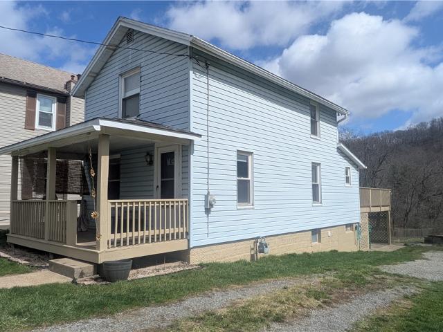 135 Main St
