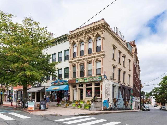 135 Main St, Northampton, MA 01060 | MLS #73225 | Compass