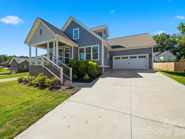 135 Maplewood Court