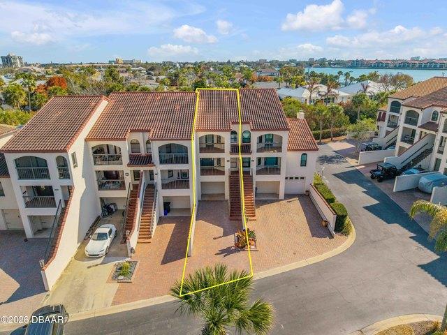 135 Marina Bay Dr, New Smyrna Beach, FL 32169