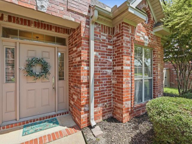 135 Marseille Drive