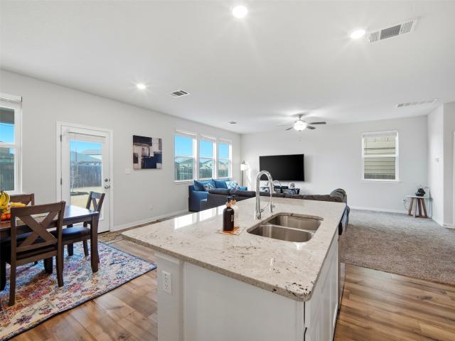 135 Mason Hill Ln, Georgetown, TX 78628 | MLS #6855