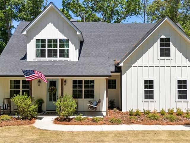 135 McKoy Rd, Newnan, GA 30263
