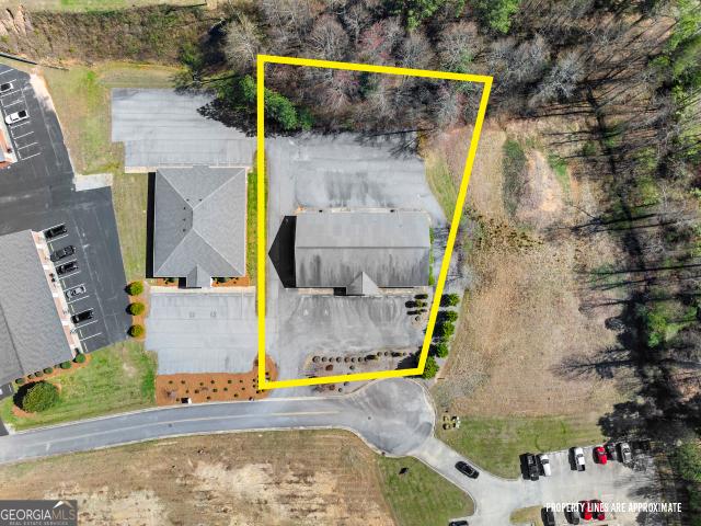 135 Midway Crossing