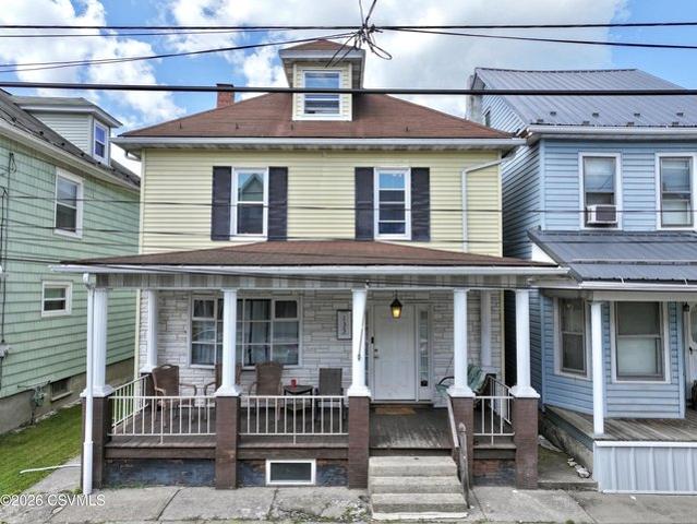 135 N 6th St, Sunbury, PA 17801