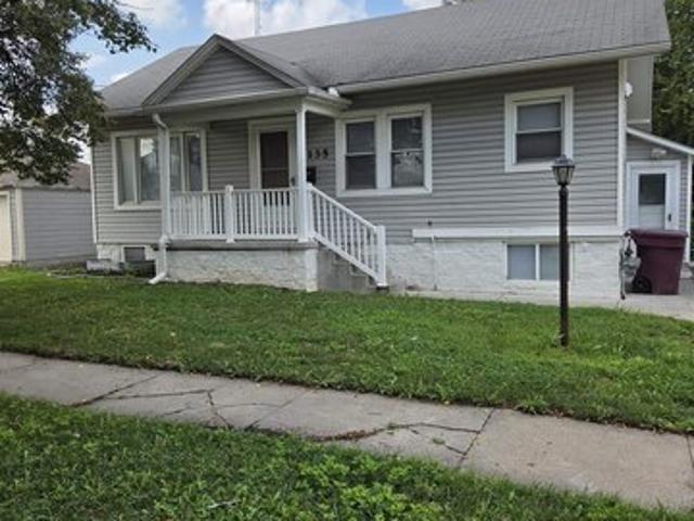 135 N 32nd St, Lincoln, NE 68503