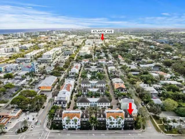 135 N Cannery Row Circle, Delray Beach, FL 33444