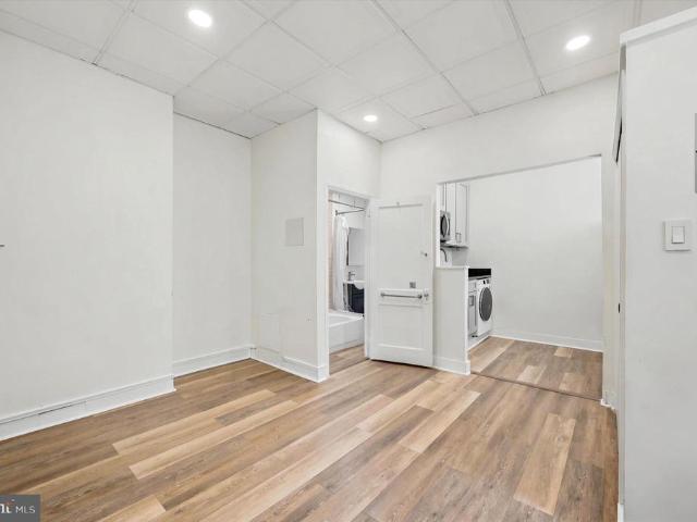 135 S 10Th Street