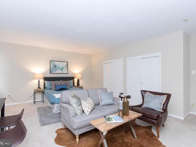 135 S 19th St, Unit 1002, Philadelphia, PA 19103 | MLS #PAPH2600