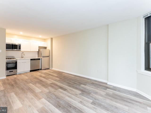 135 S 19th St, Unit 807, Philadelphia, PA 19103 | MLS #PAPH2604 | Compass