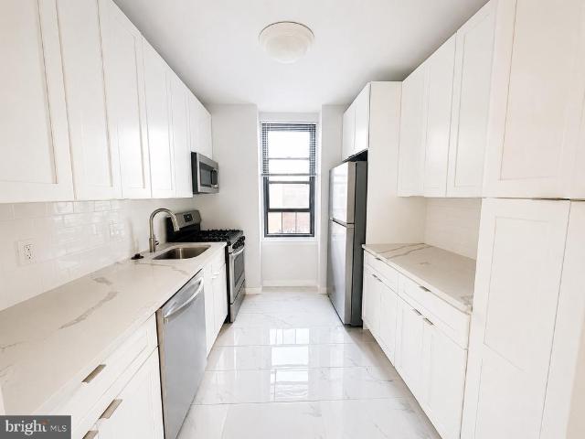 135 S 19Th Street # 804