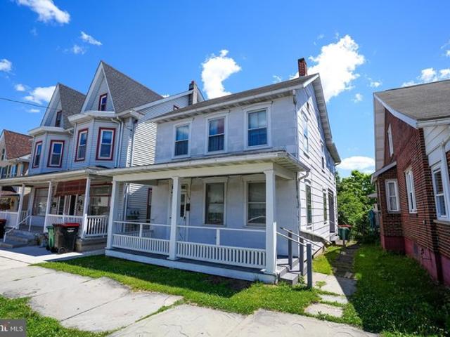 135 S 2nd St, Lehighton, PA 18235