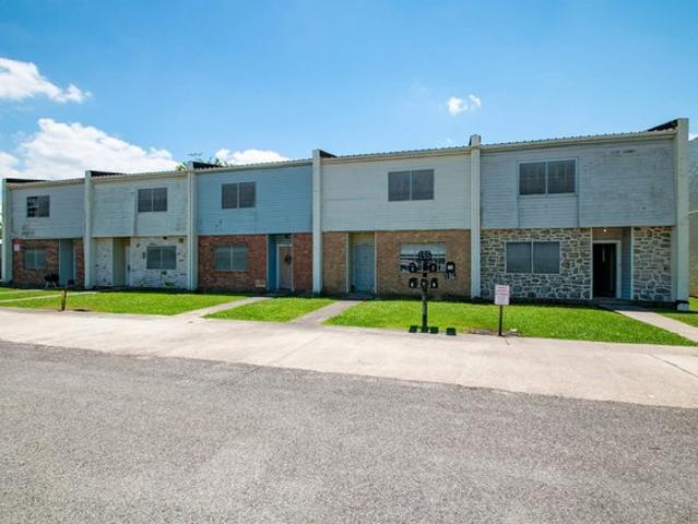 135 S Verret St, Morgan City, LA 70380