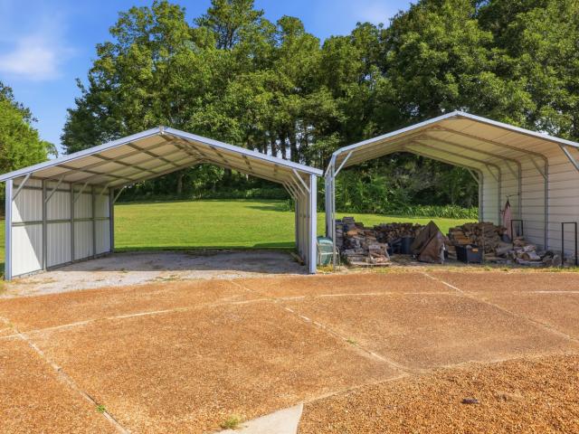 135 S Ed Moffatt Rd