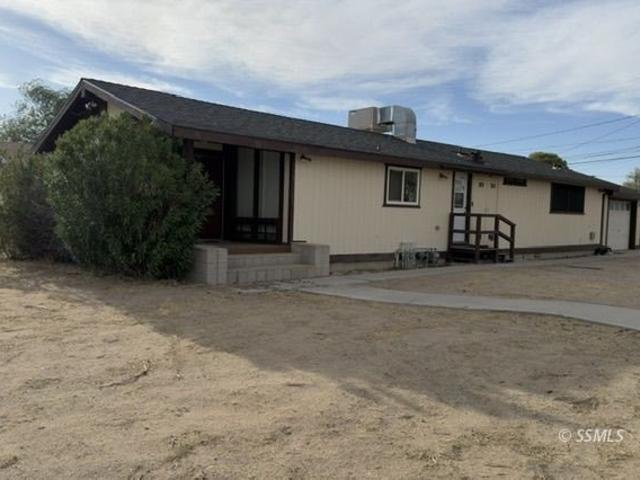135 S Gateway Blvd, Ridgecrest, CA 93555