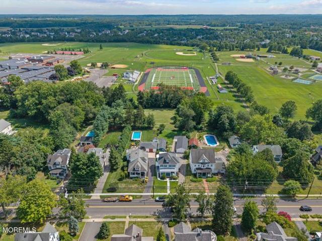 135 S Main St, Allentown, NJ 08501