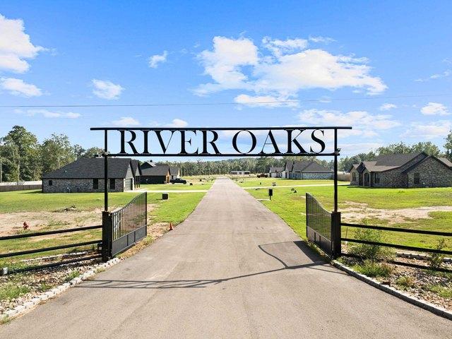 135 Small Oaks Rd, Kilgore, TX 75662