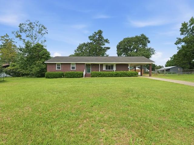 135 Sandy Dr, Moncks Corner, SC 29461
