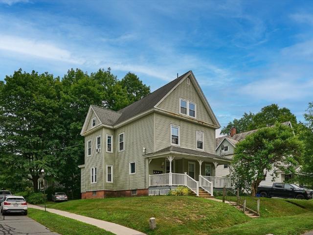 135 School St