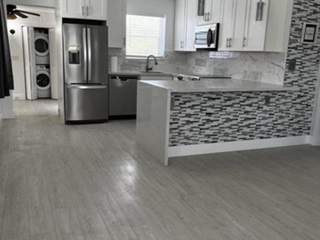 135 SE 5th Ave, Boynton Beach, FL 33435