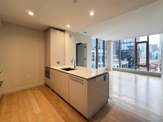 135 Seaport Blvd, Unit 1705, Boston, MA 02210 | MLS #73476 | Compass