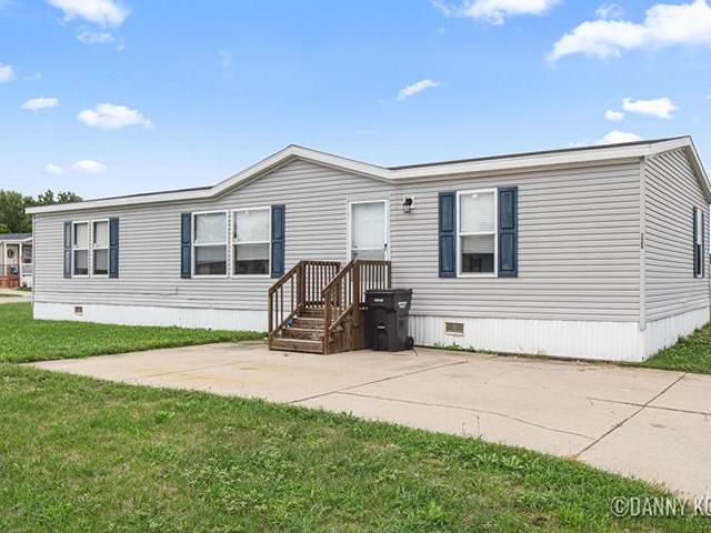 135 Shapell Ln NW, Grand Rapids, MI 49534