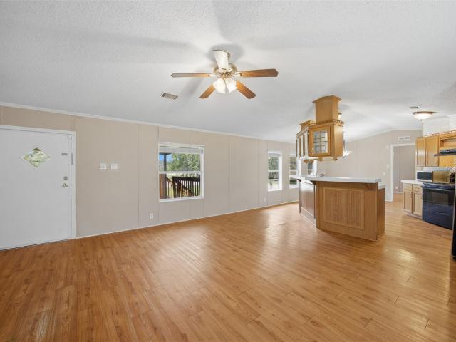 135 Side Saddle Dr