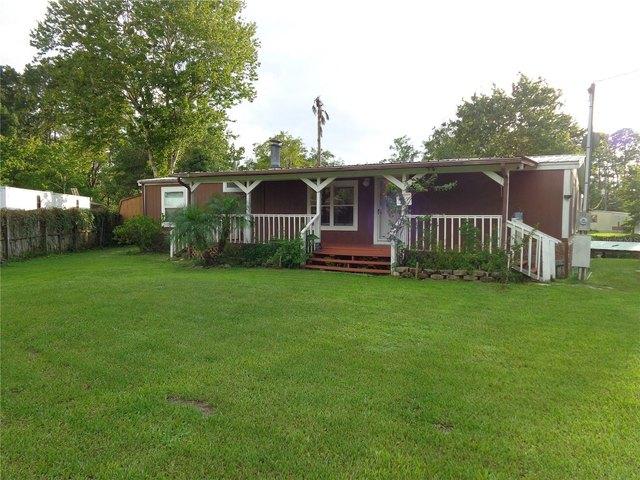 135 Sportsman Rd, Satsuma, FL 32189