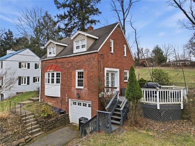 135 Spring Grove Rd, Pittsburgh, PA 15235