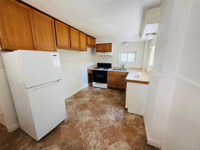 135 Sullivan Street Downstairs