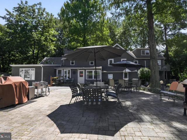 135 Summit Road