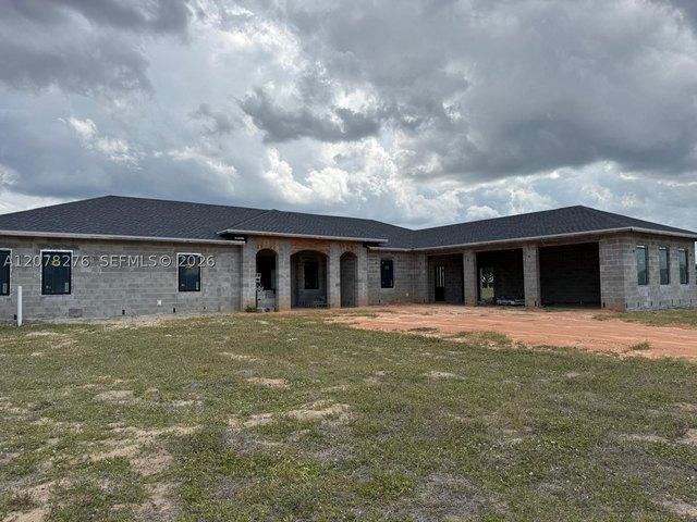 135 Sunset Pointe Blvd, Lake Placid, FL 33852