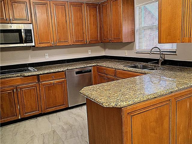 135 Powell Creek Cir, North Fort Myers, FL 33917 | MLS #2026010