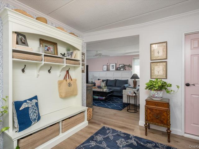 135 Post Avenue 3R