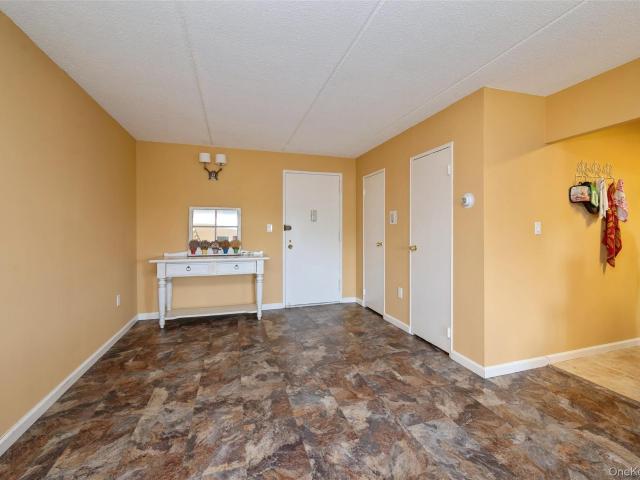 135 Post Avenue 4C