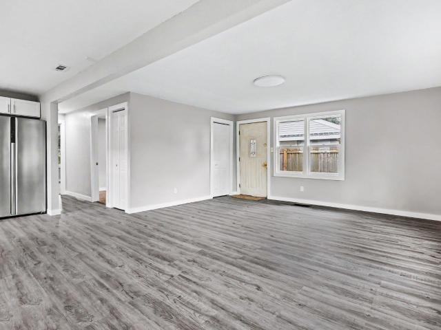 135 Palau Avenue