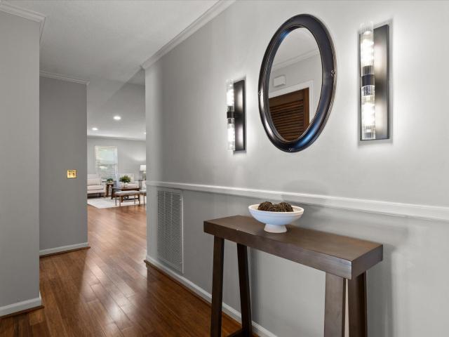 135 Palisades Drive