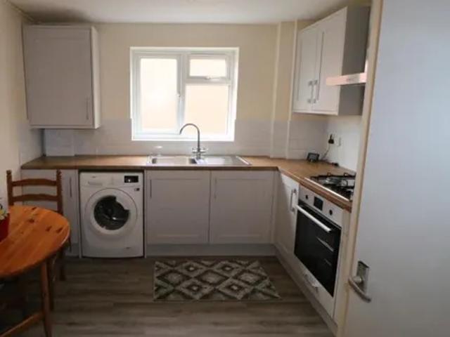 135 Palmerston Road, Bowes Park, London, N22 8RB, United Kingdom | 2 bed apartment for rent #138694797 | Rentberry