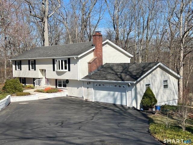 135 Parsonage Hill Rd, North Branford, CT 06405