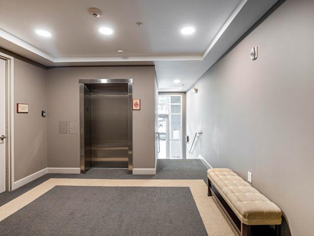 135 Pier View Street 103